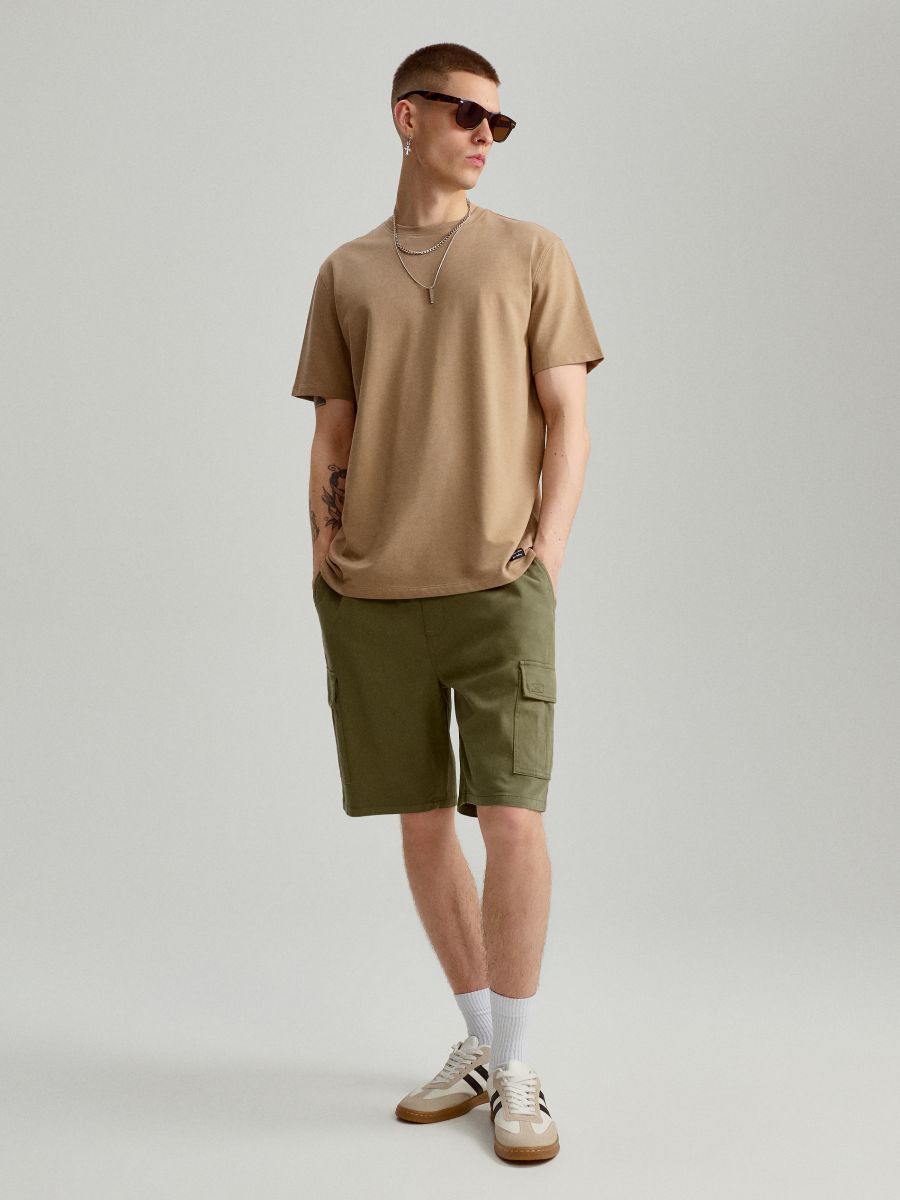 Shorts mit Cargo-Taschen Farbe bräunliches grün - HOUSE - 397AD-78X